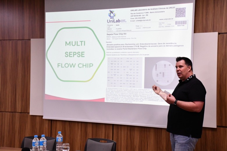 Unilab realiza Café com Ideias com profissionais da saúde - Unijuí